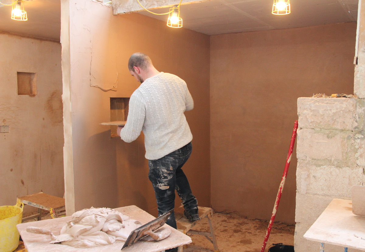 From DIY to Professional: Launching Your Self-Employed Plastering ...